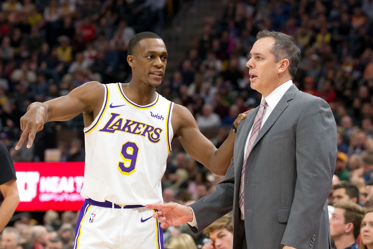 Rajon Rondo Senang Kembali ke Lakers, Meski Menitnya Berkurang ...