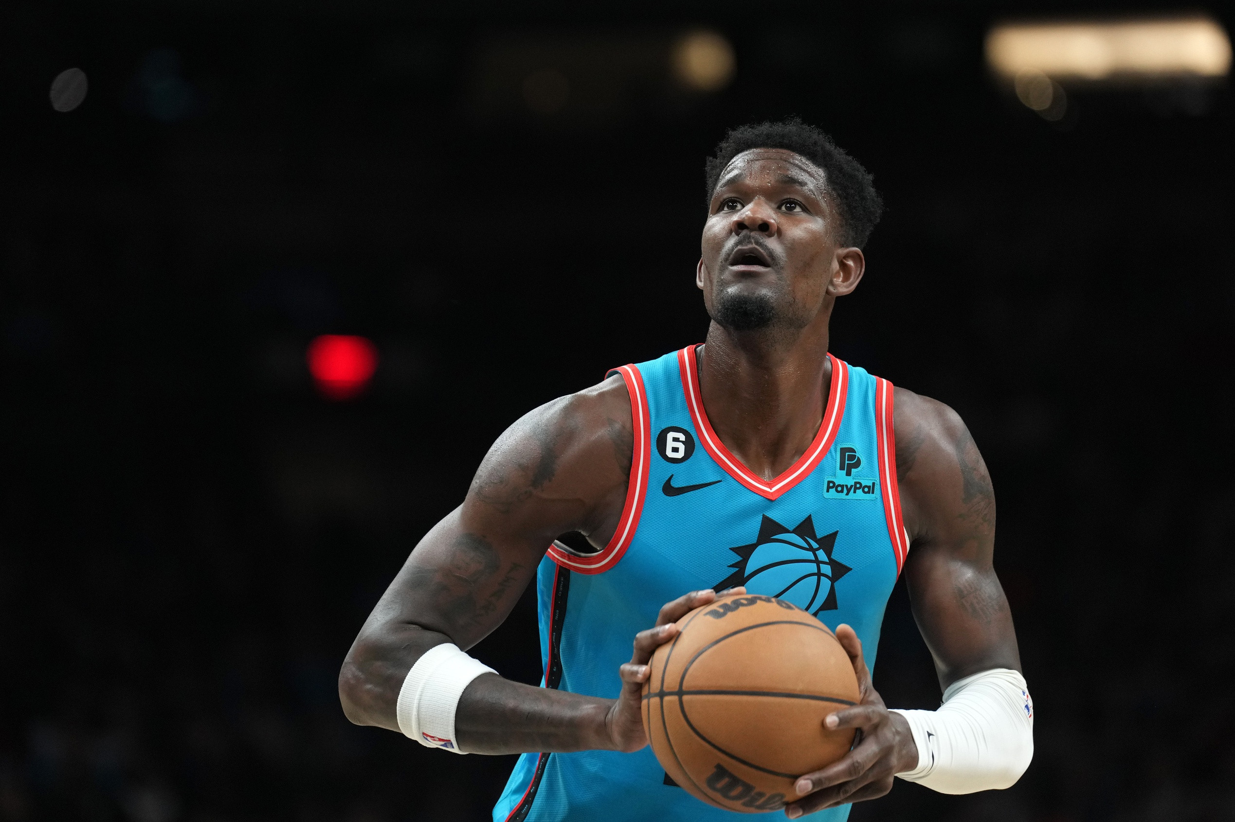 Deandre Ayton Merasa Seperti Pemain Debutan - mainbasket.com