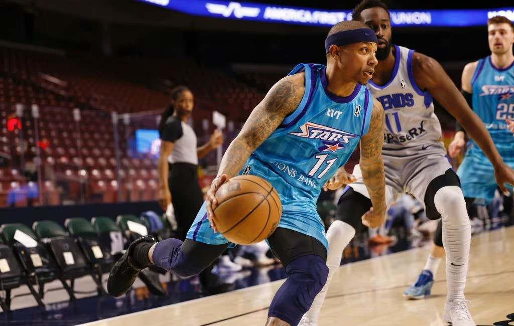 Isaiah Thomas Dapat Kontrak 10 Hari dari Phoenix Suns - mainbasket.com