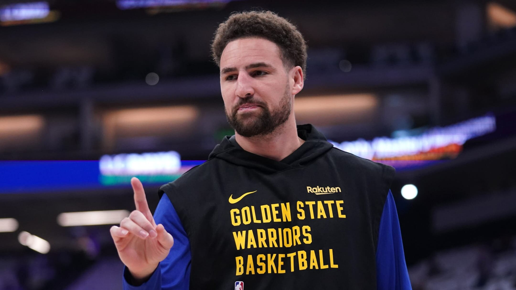 Klay Thompson Berhenti Mengikuti Instagram Warriors, Pertanda Apa ...