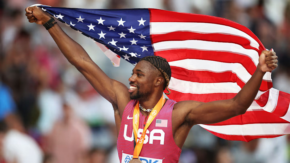 Komentar Noah Lyles Setelah Tim AS Juara Olimpiade Paris 2024 ...