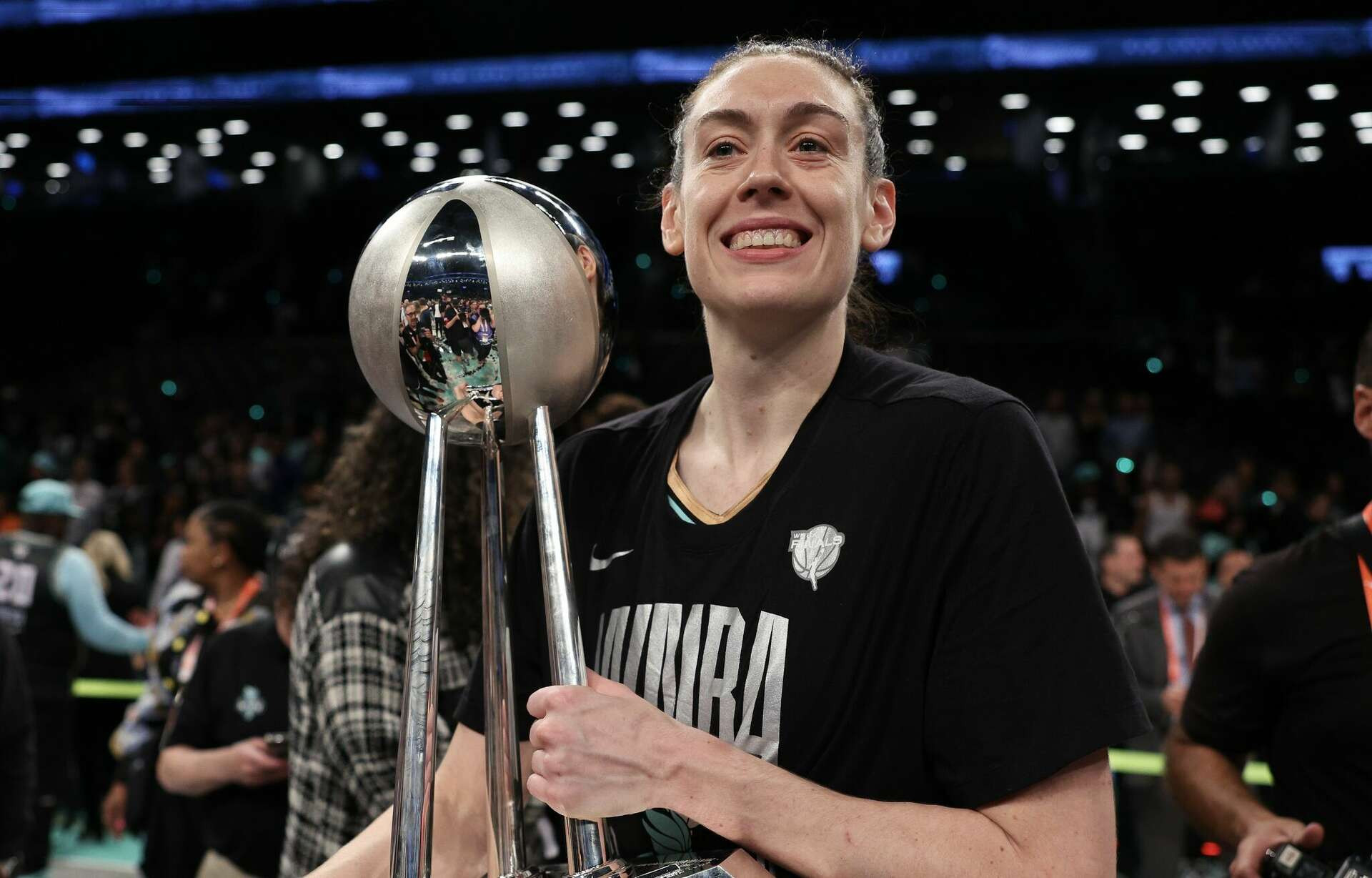 Breanna Stewart Memastikan Gelar Juara WNBA Pertama untuk New York ...