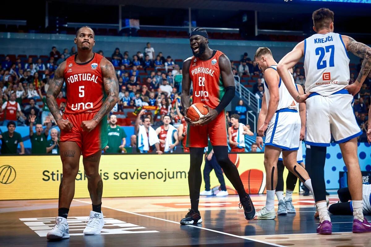 Neemias Queta Pahlawan Portugal di EuroBasket 2025 - mainbasket.com
