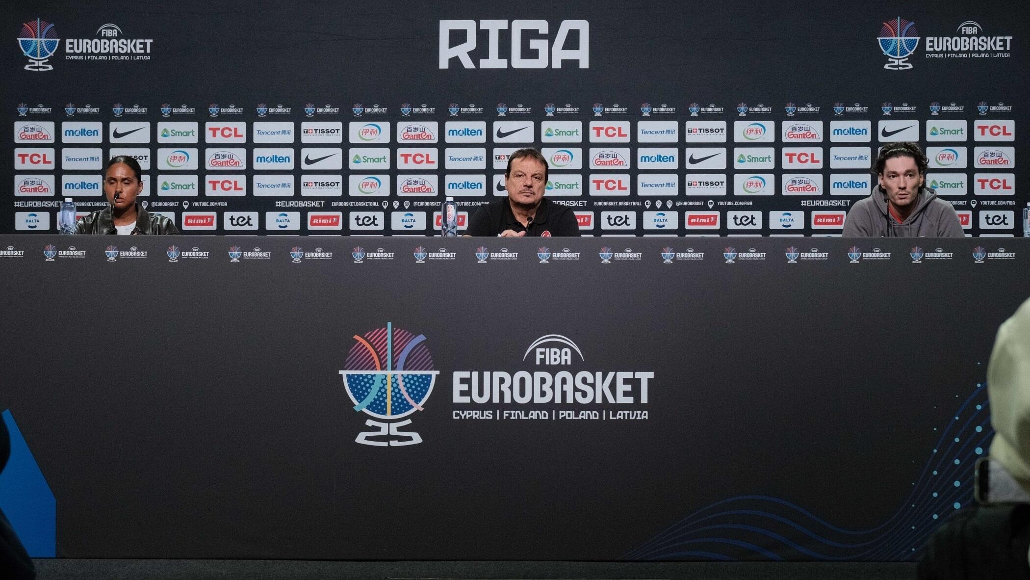 Finalis FIBA EuroBasket 2025 Saling Tebar Ancaman - mainbasket.com