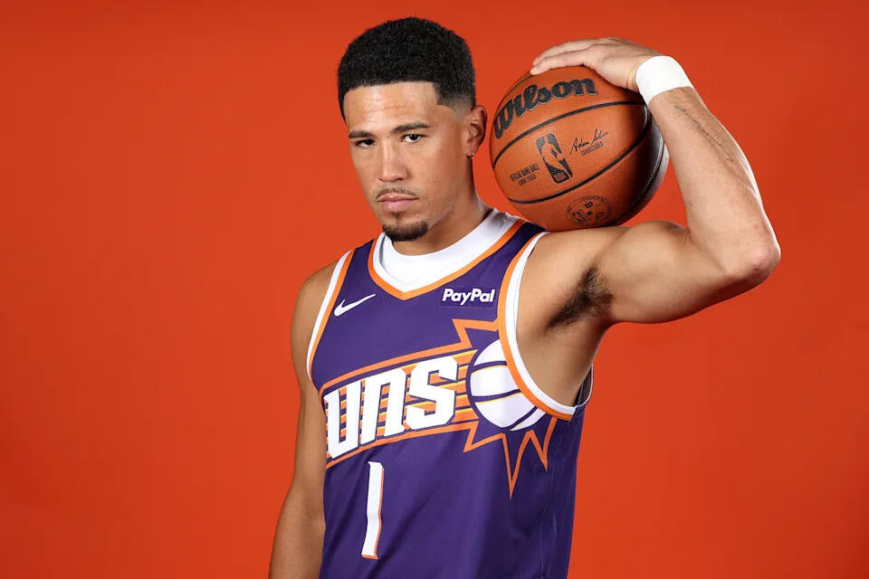 Devin Booker: Saya Punya Urusan Yang Belum Selesai Di Sini - mainbasket.com
