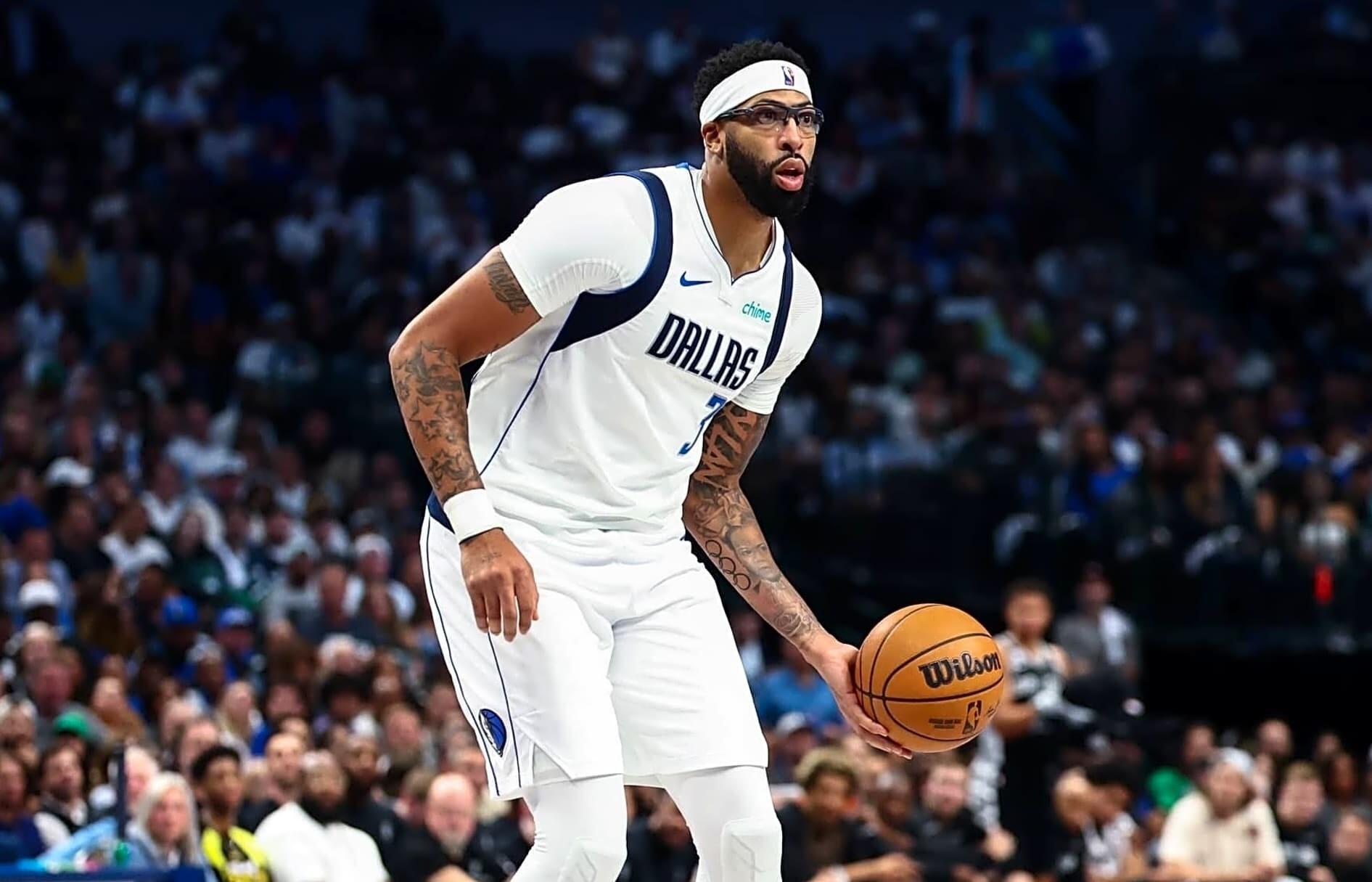 Mavericks Menghubungi Warriors Untuk Menawarkan Anthony Davis ...